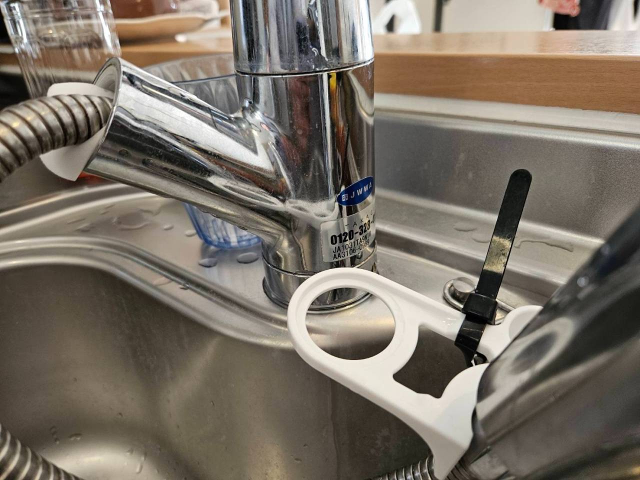 横須賀市リフォーム キッチン交換工事 | 施工事例【ブログ】 | 横須賀市でリフォーム・雨漏り・屋根修理なら株式会社TKGK