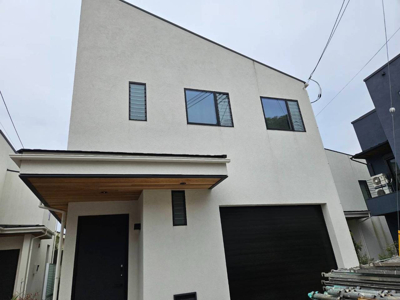 横須賀市リフォーム 外壁塗装工事 | 施工事例【ブログ】 | 横須賀市でリフォーム・雨漏り・屋根修理なら株式会社TKGK